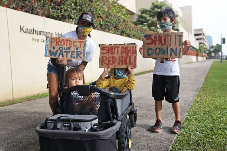 Red-Hill-Protest2 - Ka Wai Ola